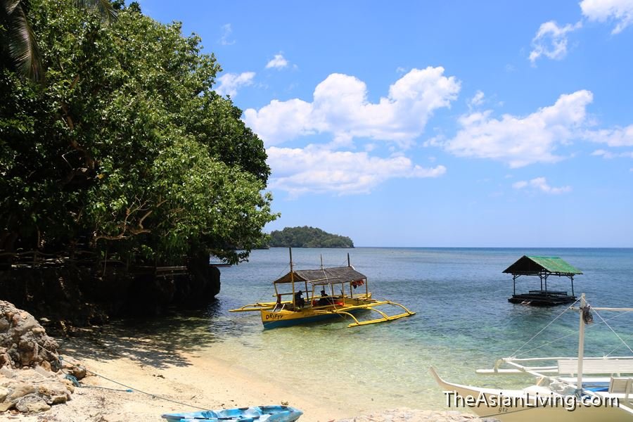 BACOLOD TOURIST SPOTS | THINGS TO DO + NEGROS OCCIDENTAL
